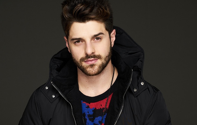 DJ Alok anuncia live 'Rave' em casa; veja dia e horário - Curta Mais ...