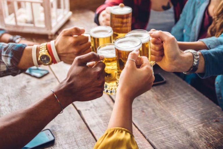 As 10 cervejas mais vendidas no Brasil - Curta Mais - Goiânia