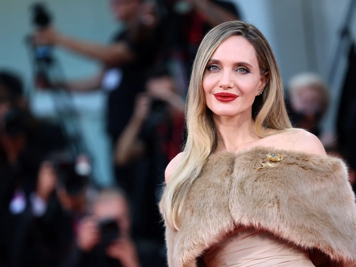 Angelina Jolie: A musa que uniu beleza, talento e uma alma ...